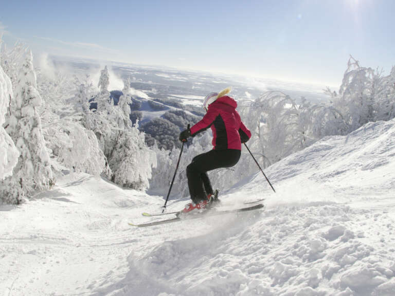 Mont-Orford Ski Resort official site | Go All Out | Orford, Quebec Mont ...
